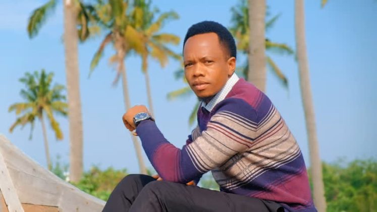 VIDEO | Frank Masige Ft. Ajuwae Onesmo - Muombe Mungu - DJ Mwanga